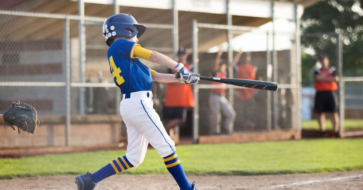 Common Mistakes To Avoid When Ordering Custom Team Uniforms